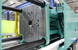 Safety measures lacking on plastic injection molding machines ...