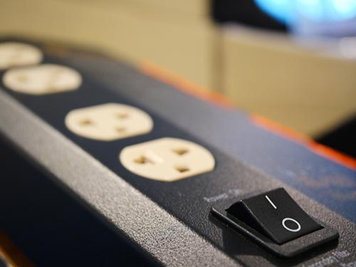 Electrical equipment in the office: do’s and don’ts | 2021-02-21