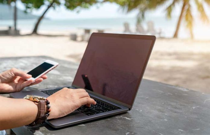 Many employees don’t unplug from work while on vacation: survey | 2022 ...